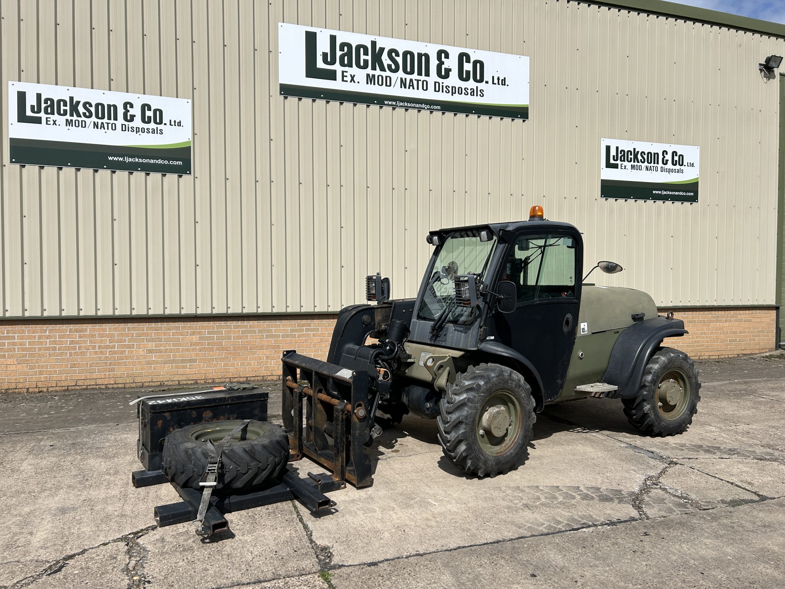 JCB 524-50 Telehandler | L Jackson & Co - Military vehicles for sale ...