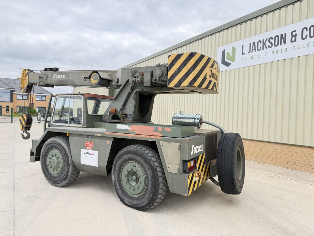 Jones IF8M Crane | L Jackson & Co - Military vehicles for sale - We ...